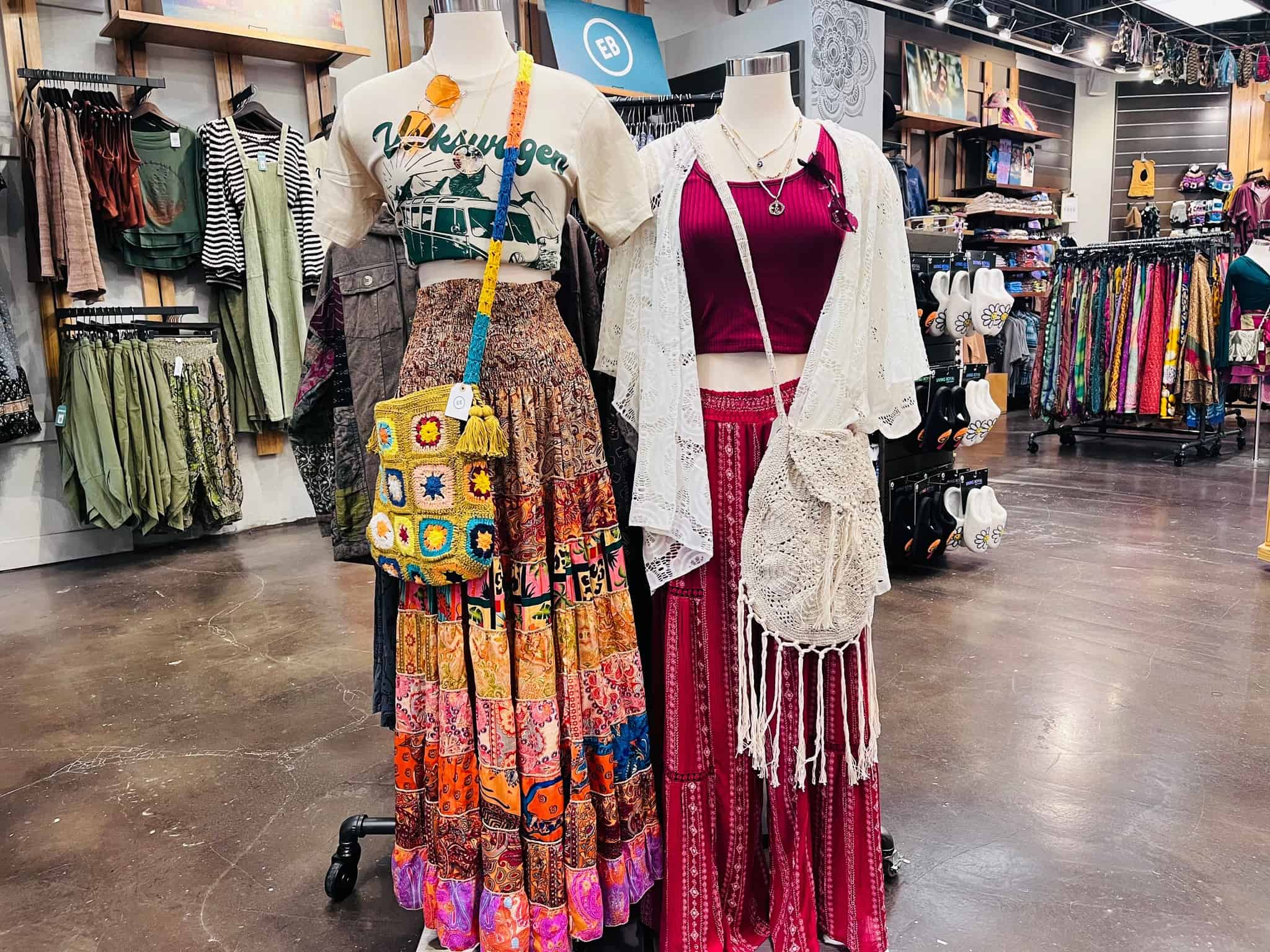 Earthbound Trading Company - Broadway At The Beach