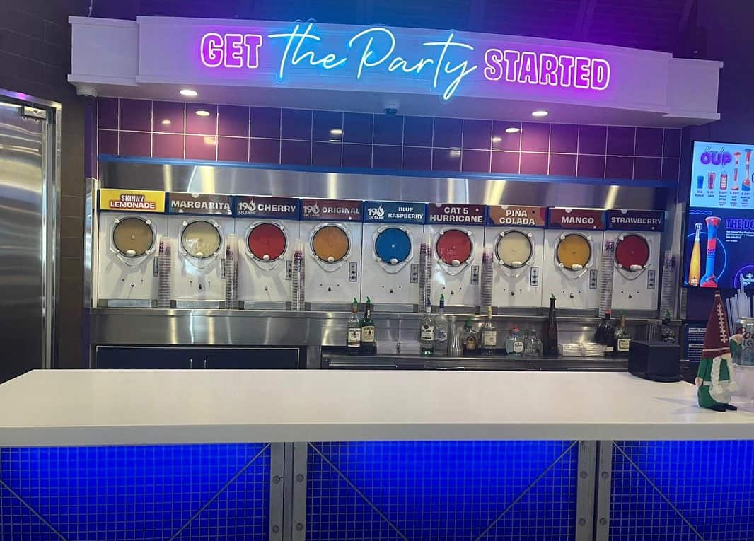 Fat Tuesday - Broadway At The Beach