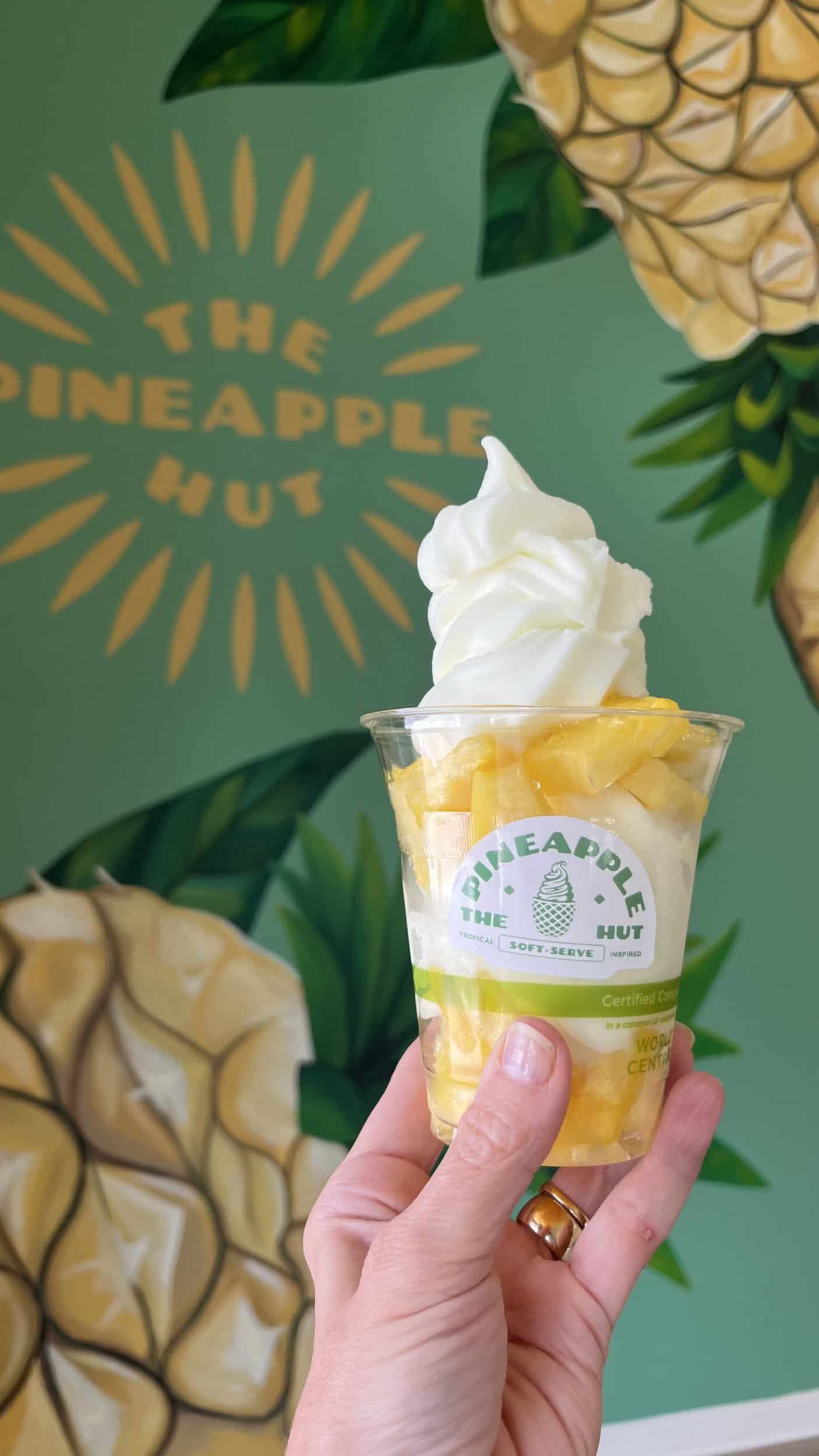 The Pineapple Hut - Broadway At The Beach